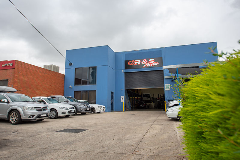 About Us | R & S Auto